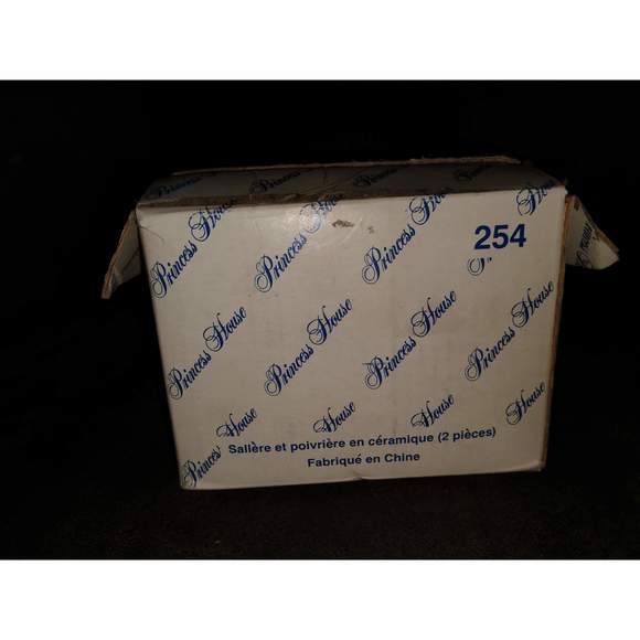 Princess House | Dining | Princess House Salt And Pepper Shakers In Box ...